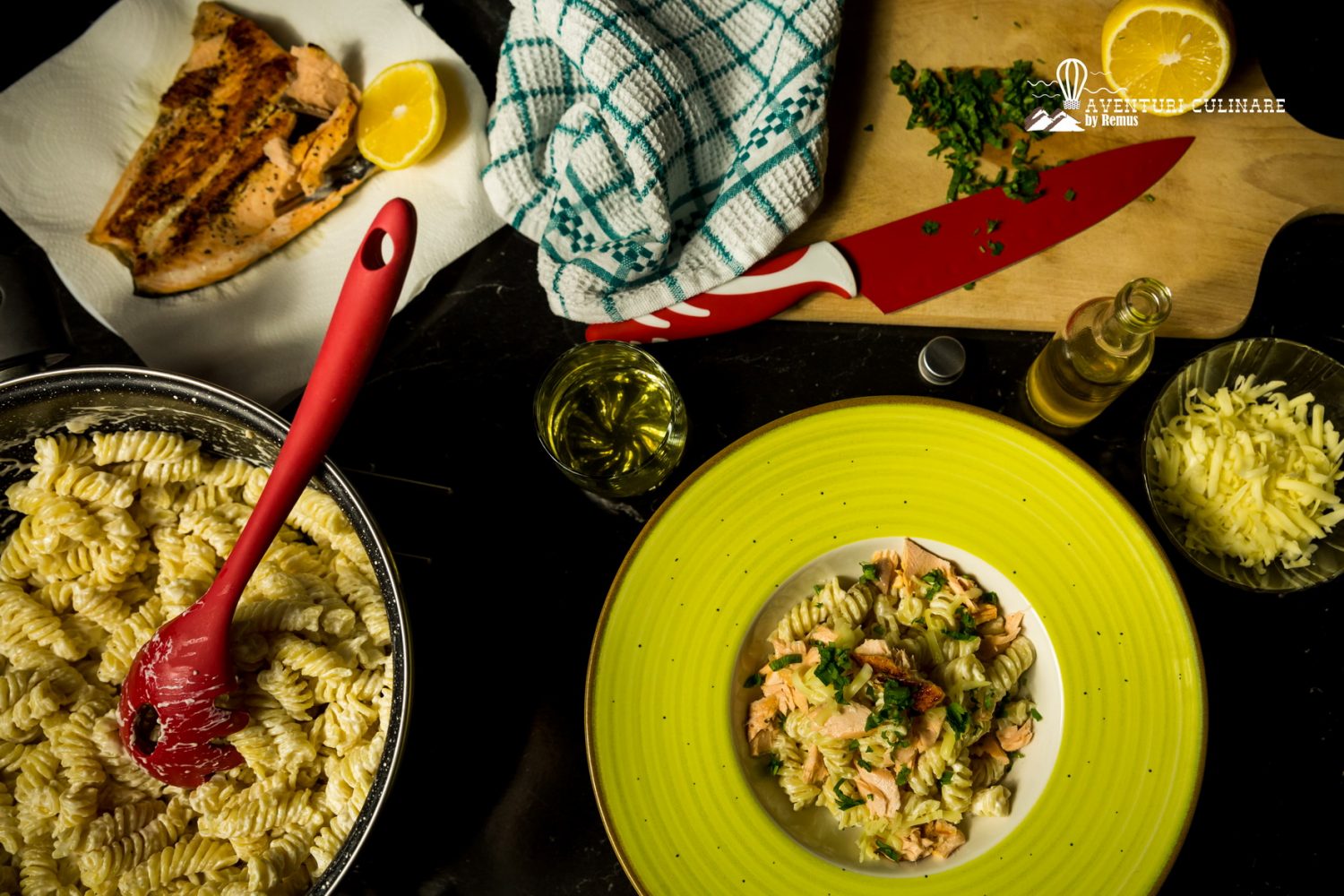 Paste cu somon – rețetă simplă - Aventuri culinare
