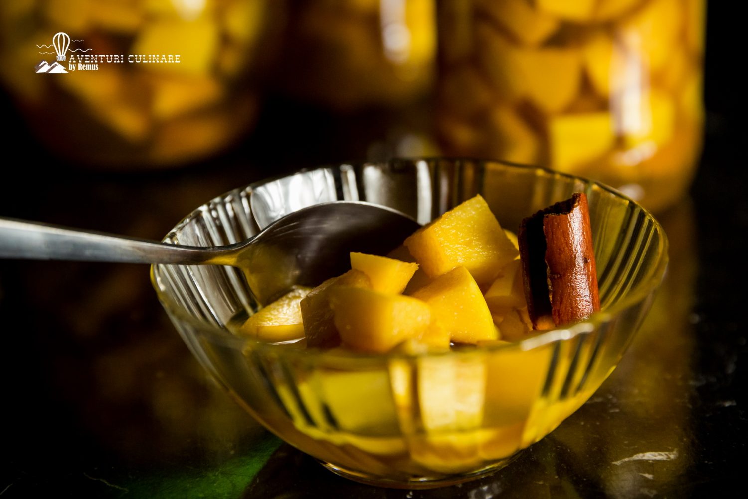 Compot de gutui - Aventuri culinare